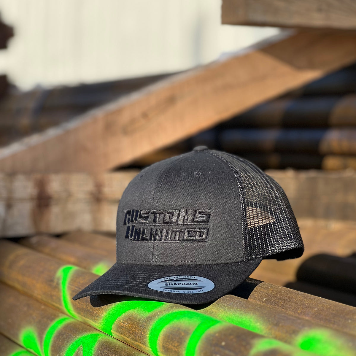 Customs Unlimited Black Curved – Customs Unlimited LLC